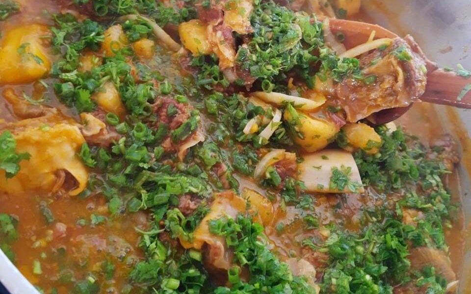 Vaca Atolada Com Farofa De Couve E Bacon – GRITO MS